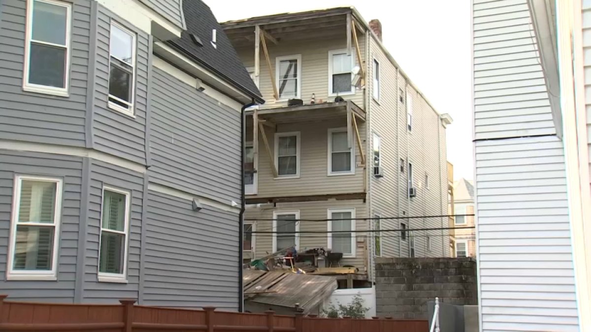 Dorchester Porch Collapse Injures Worker – NBC Boston