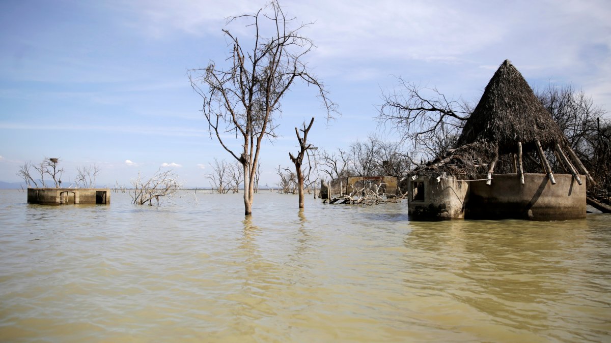 Poor Nations Affected by Climate Change to Demand Aid at UN Summit ...