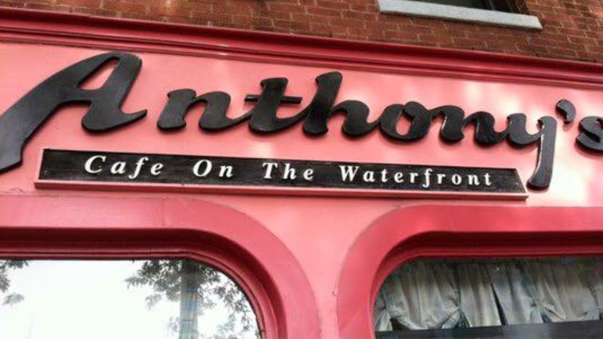 Anthony’s Cafe on the Waterfront in Boston’s North End Has Closed – NBC Boston