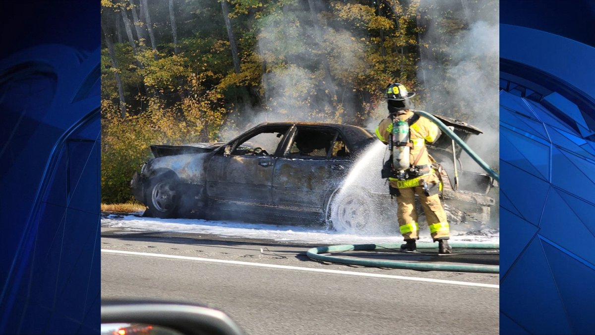 Mercedes Catches Fire on Mass. Pike in Southborough – NBC Boston