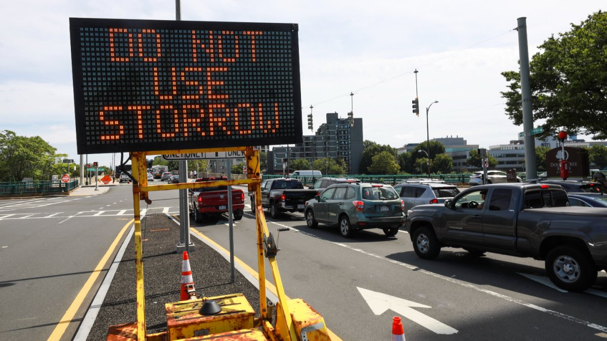 Storrowed: A Gallery of Stuck Trucks on Storrow Drive in Boston – NBC ...