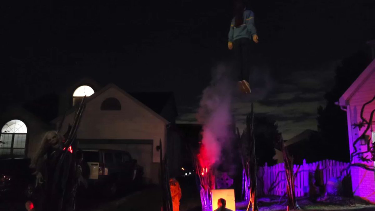 Owners of Viral ‘Stranger Things’ Home Plan Update After Nearly Closing ...