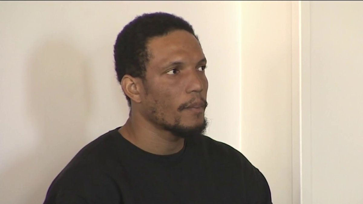 Man Charged In Connection With Marthas Vineyard Bank Robbery Appears