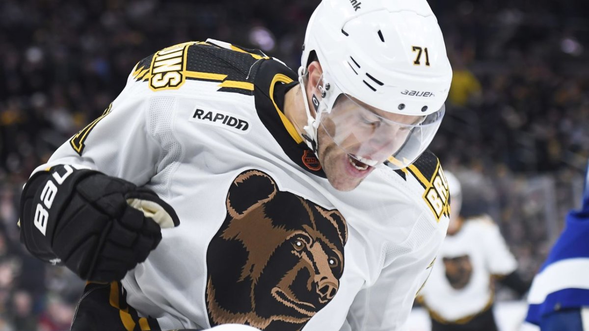 Taylor Hall’s Resurgence on Third Line Gives Bruins Championship-Level ...