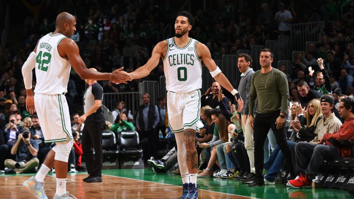 Jayson Tatum Injury: Celtics Star ‘Managing’ Left Wrist Issue – NBC Boston