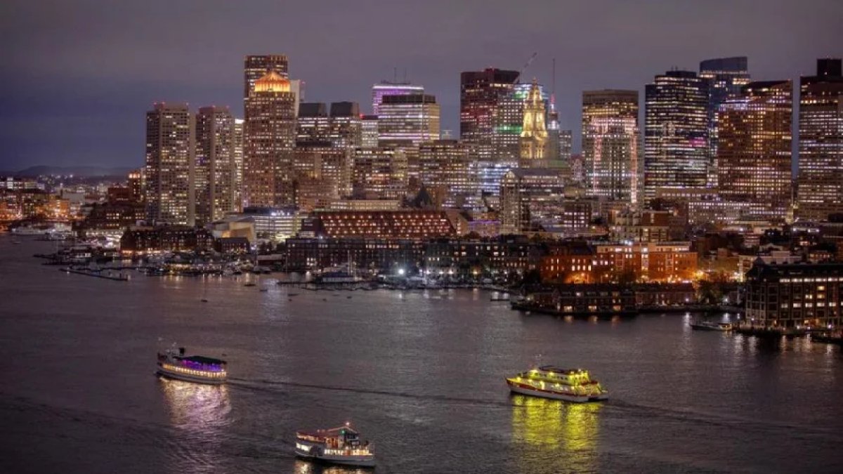 Two Boston Rooftop Bars Named Best in U.S. – NBC Boston