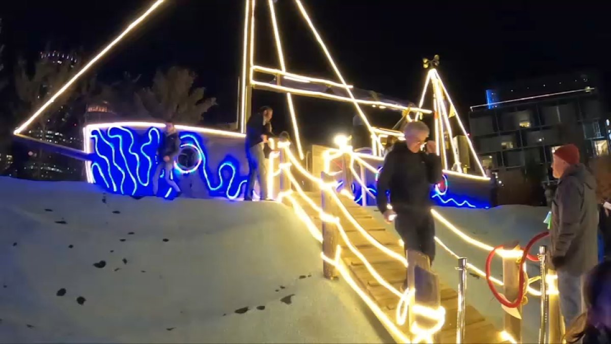 Martin’s Park Ship Lighting Attended By Hundreds in Boston – NBC Boston