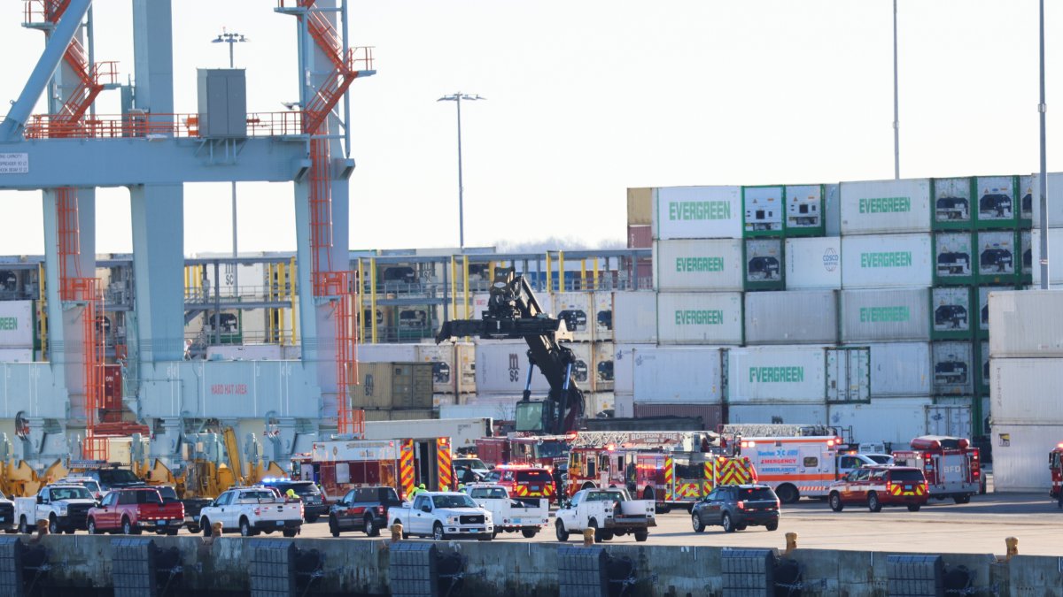 Conley Terminal: Crane Worker Dies in South Boston – NBC Boston