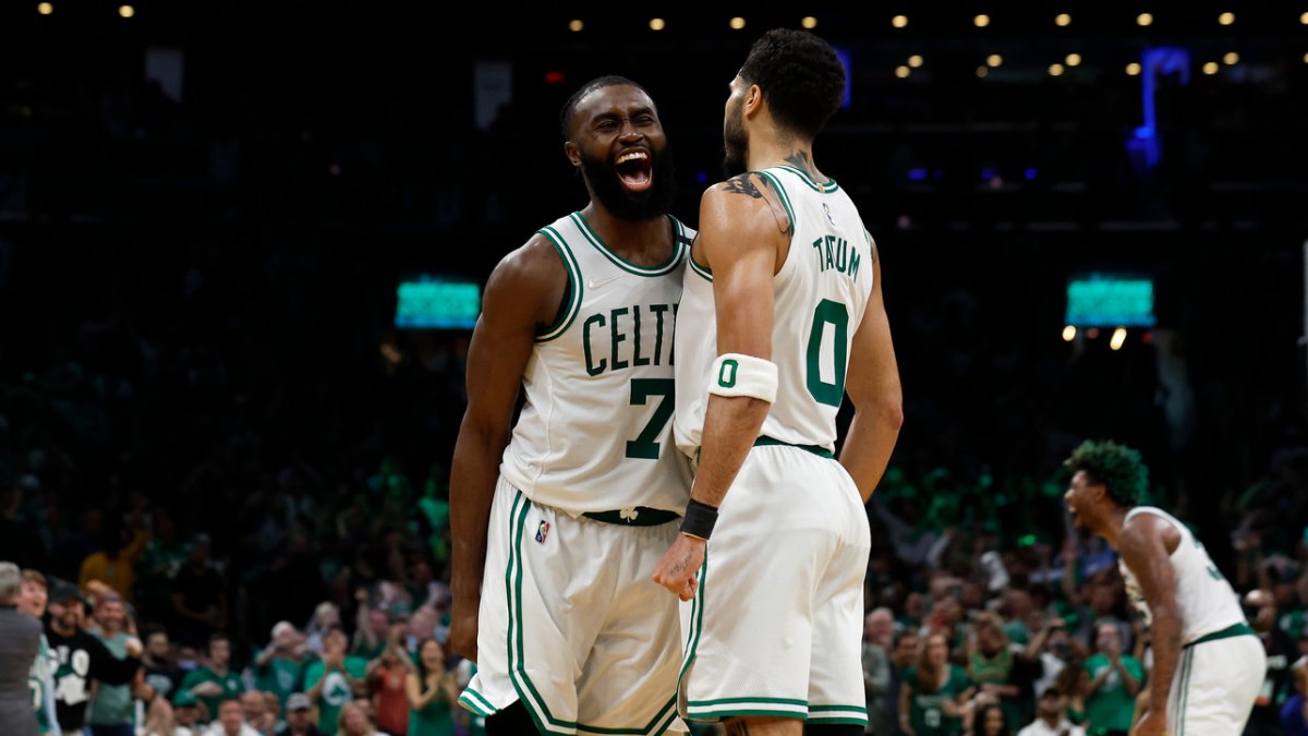 Jaylen Brown Has Great Reaction to Jayson Tatum Saying He’d Buy Him a Car – NBC Boston