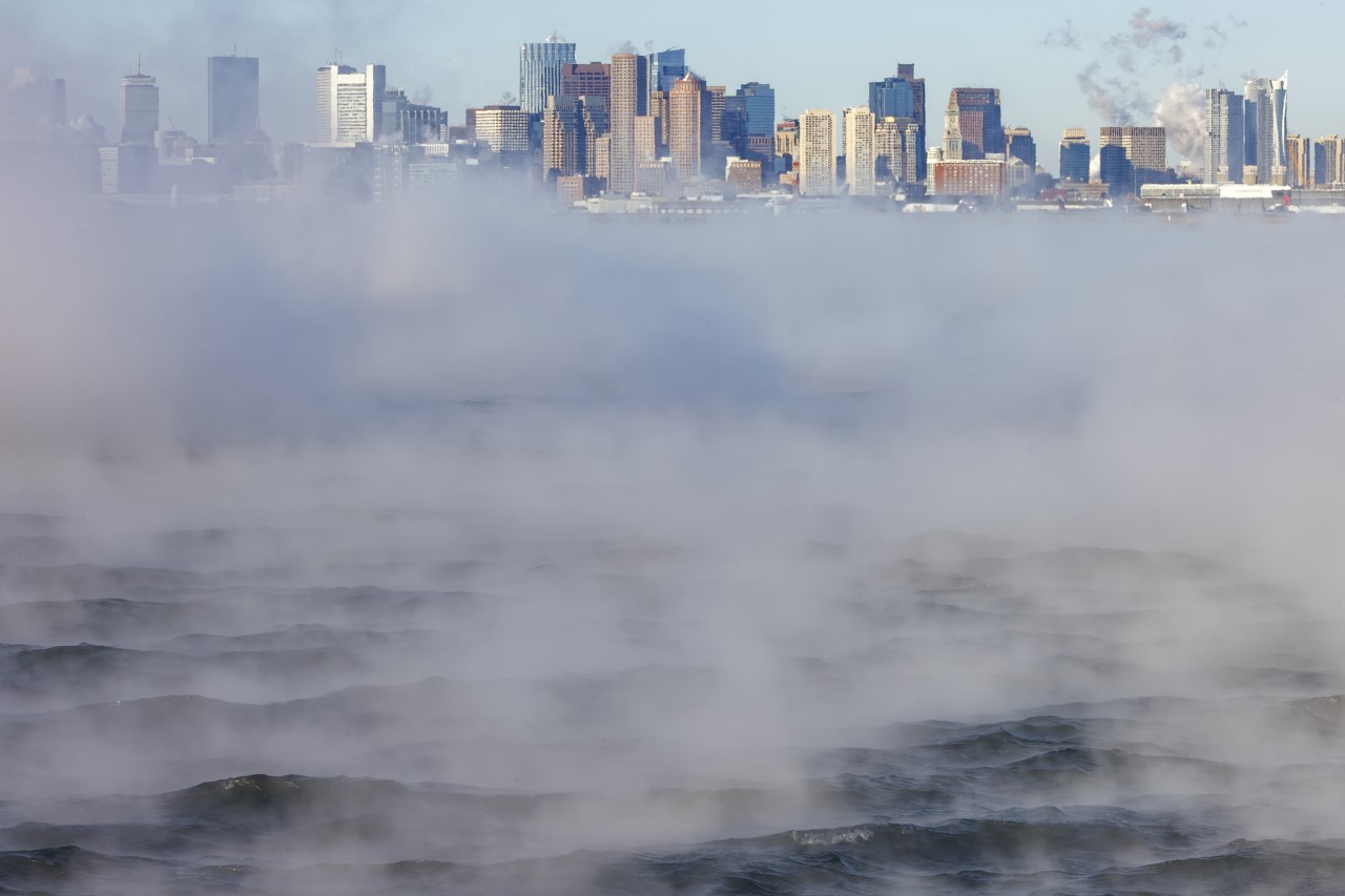 Photos Show Rare Sea Smoke Caused By Extreme Cold in New England – NBC ...