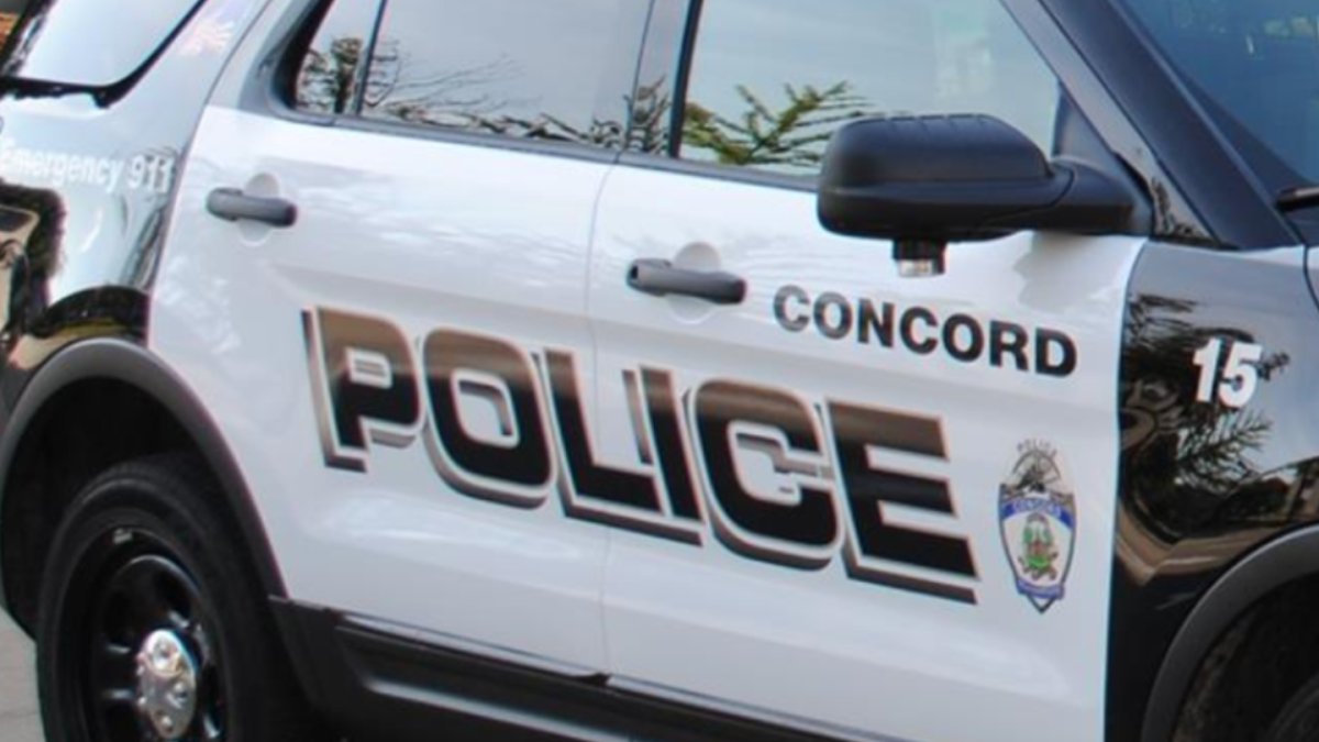 Concord NH police situation shuts down Pleasant Street – NBC Boston