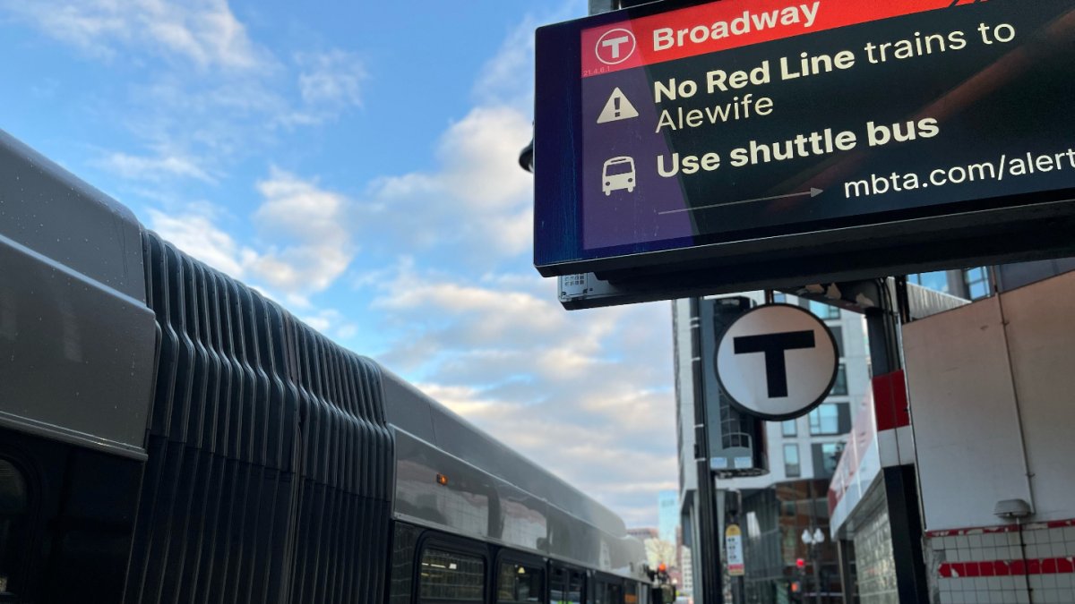 Boston MA Red Line Shuttle Buses Today – NBC Boston