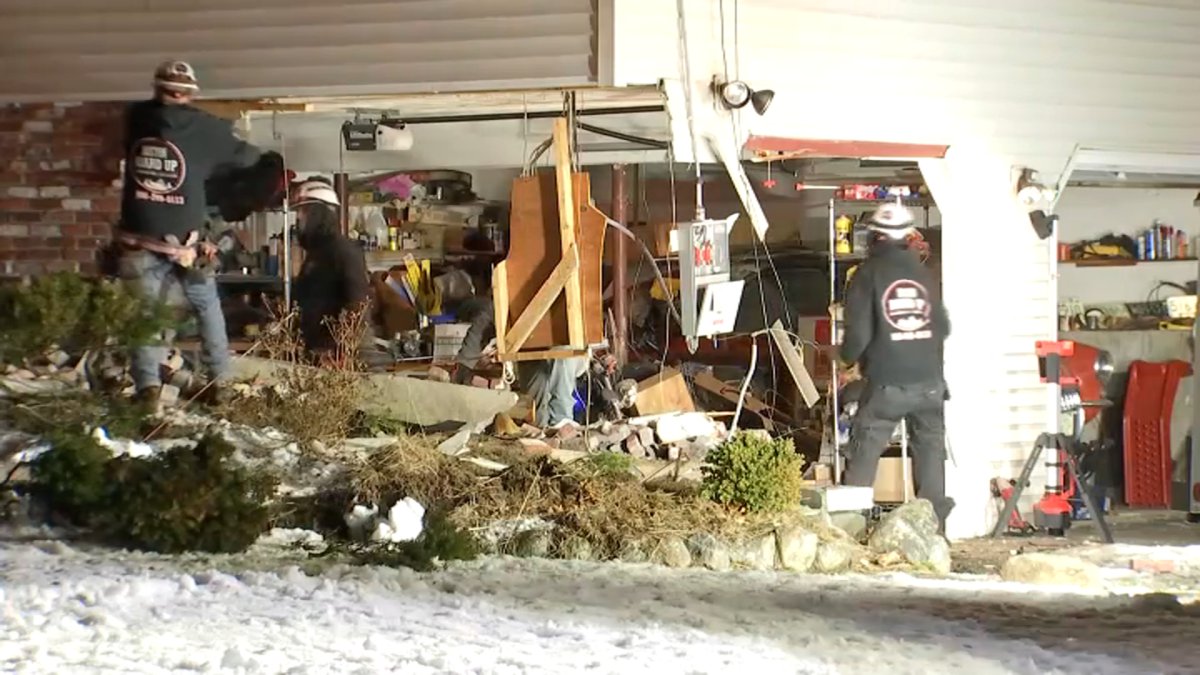 Wilmington MA Car Crashes Into Home on Woburn Street Last Night – NBC ...