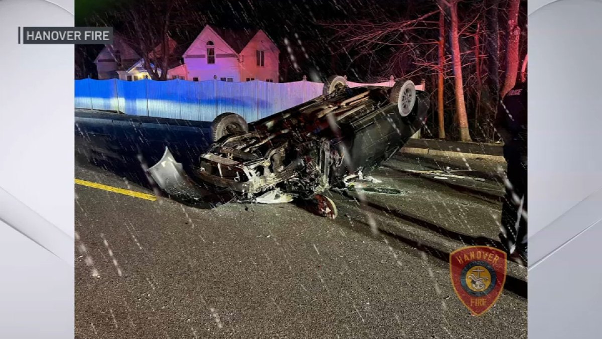 Massachusetts Pole Crashes Winter Storm – NBC Boston