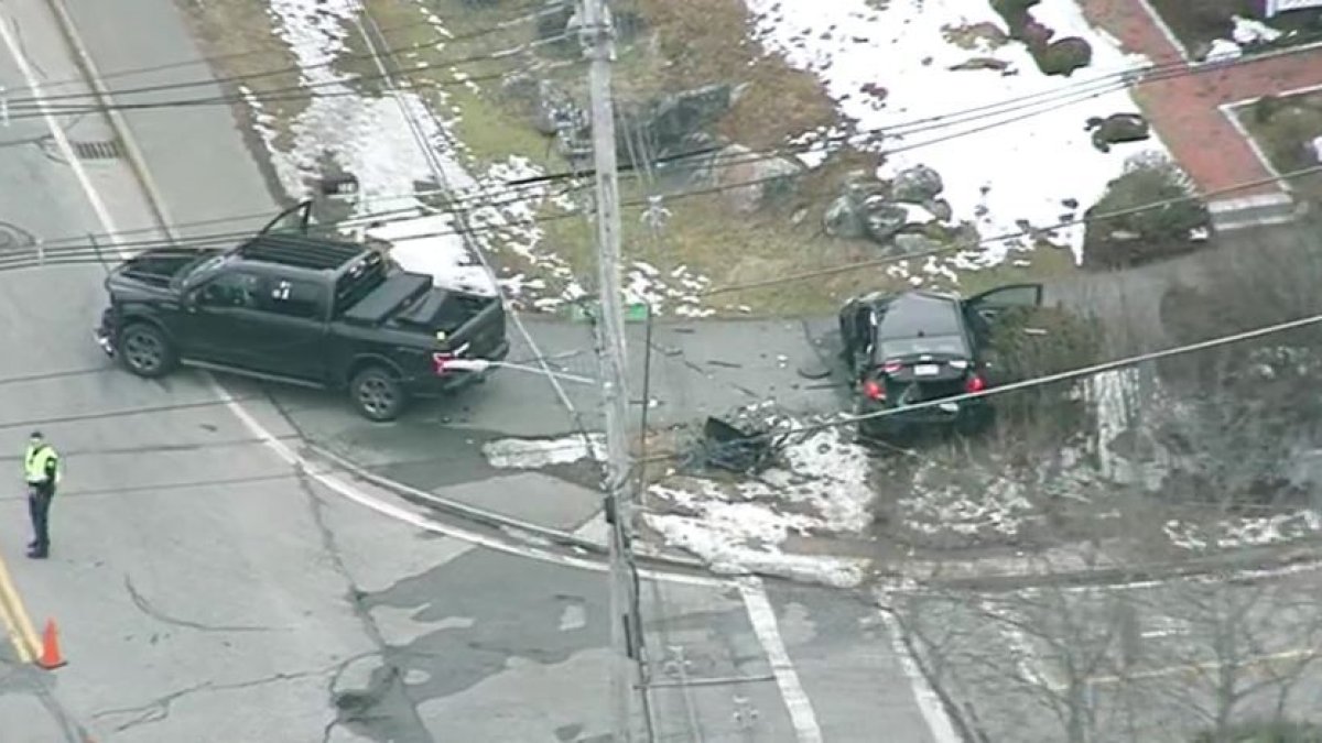 North Reading Crash Leaves 1 Dead, 1 Injured – NBC Boston