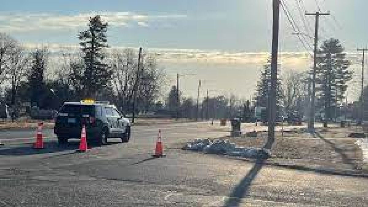 Westfield MA Police Officer Hit by Car – NBC Boston