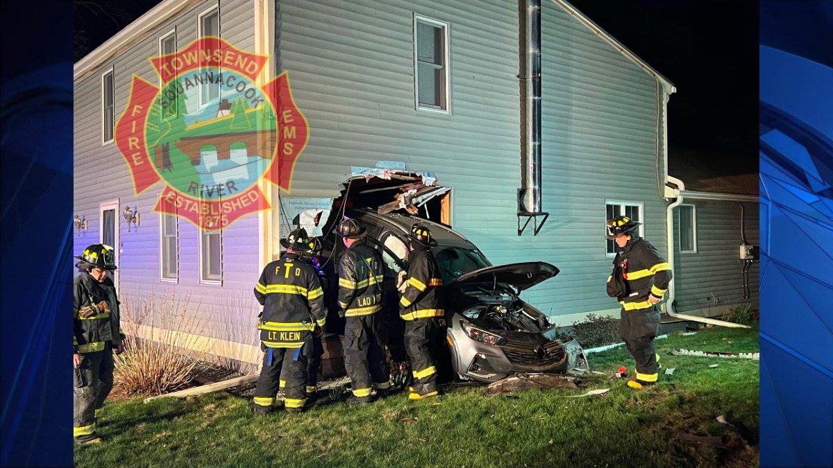 Drunken Driver Who Crashed Into House in Townsend Was Fleeing Police ...