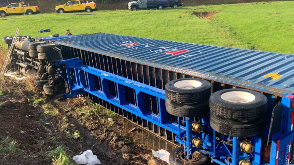 Auburn MA Truck Crash Today on Mass Pike Ramp – NBC Boston