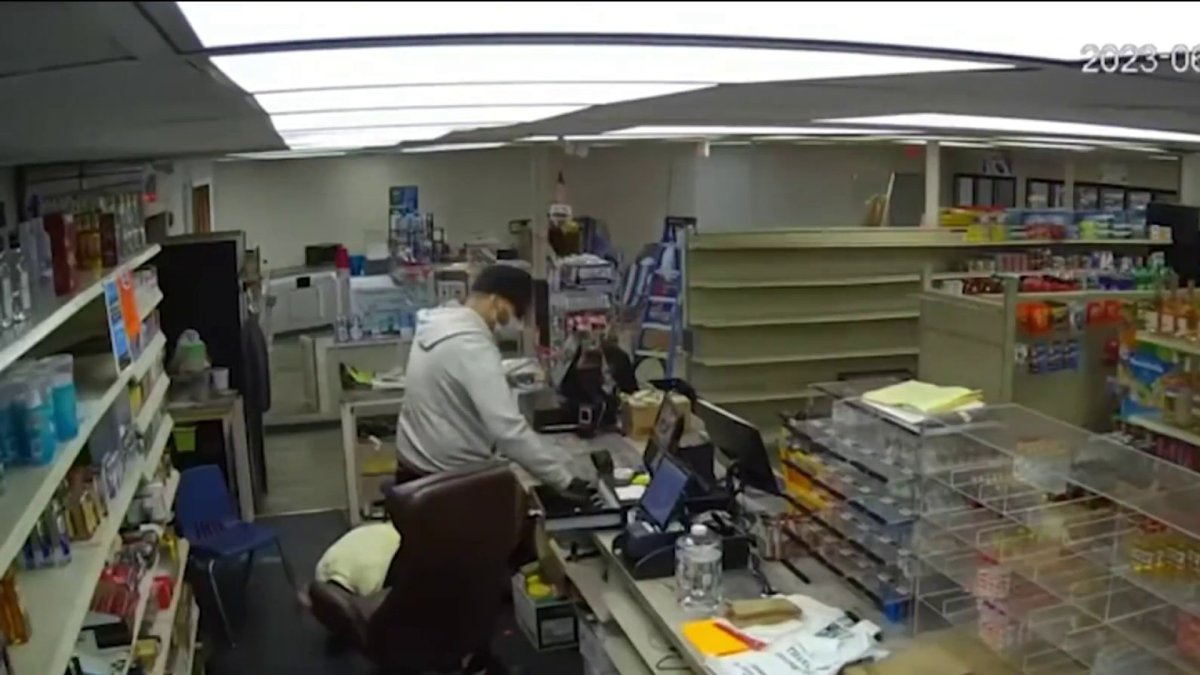 Employee speaks on Marshfield liquor store robbery: ‘I’m so scared ...