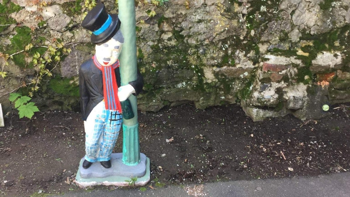 Family asks for return of stolen statue containing ashes of dad and ...