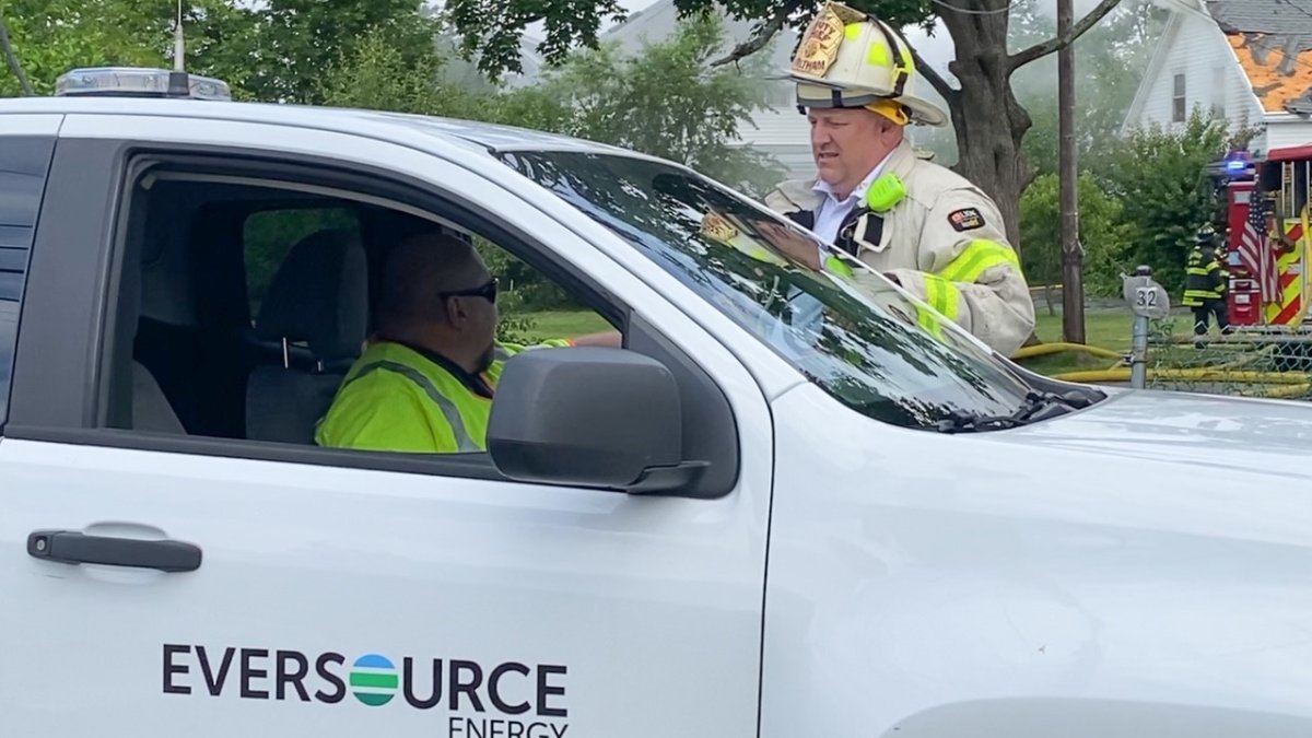 Waltham power surge discussed at town hall meeting – NBC Boston