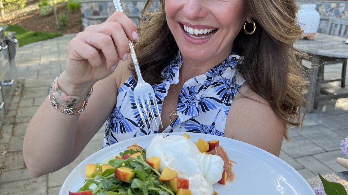 Crushed Croissant Peach Salad Recipe – NBC Boston