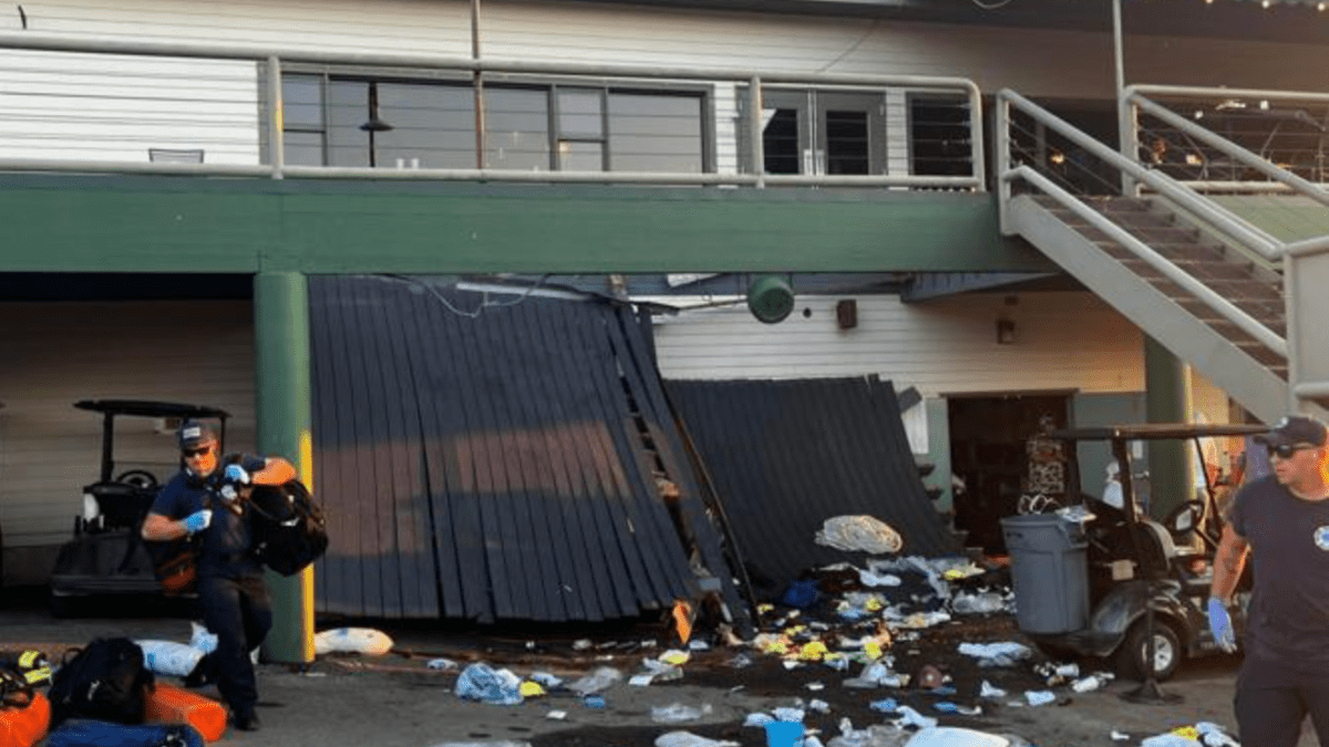 Deck collapse at Montana’s Briarwood Country Club leaves dozens injured ...