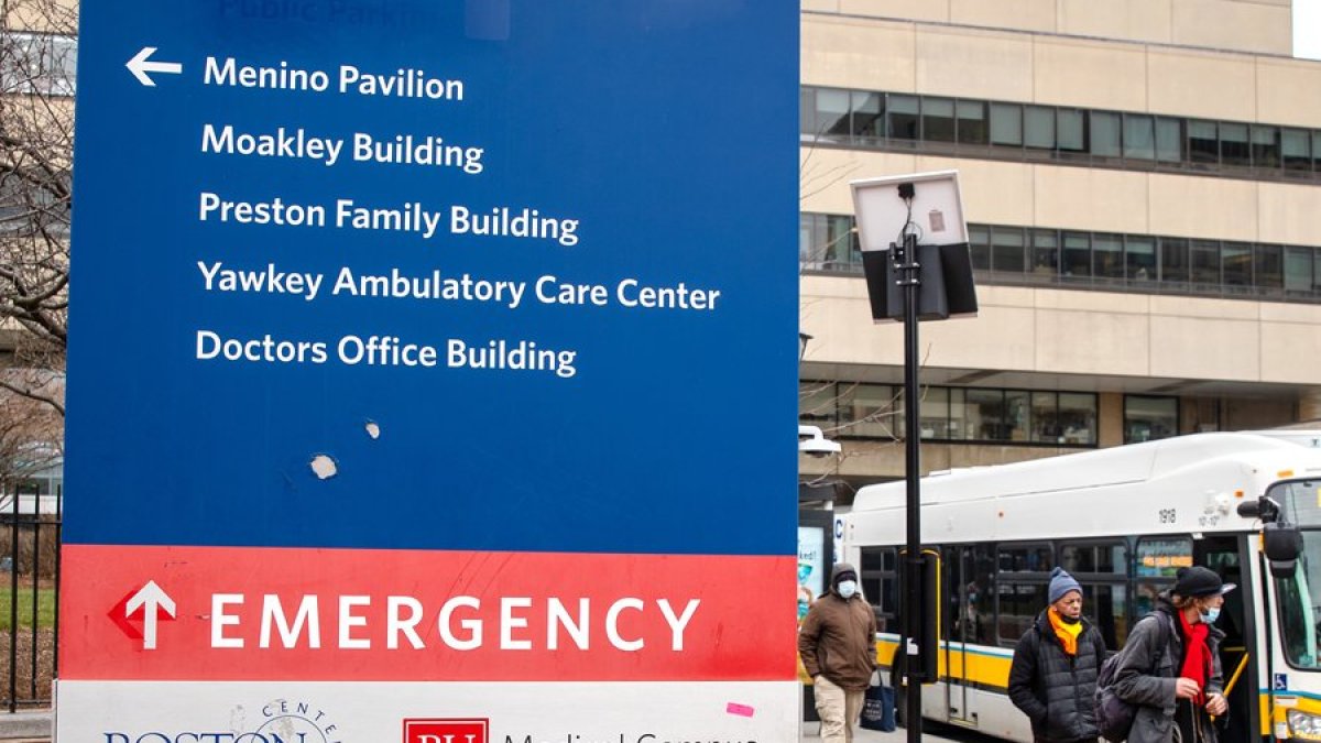 Boston Medical Center resident physicians protesting wages – NBC Boston