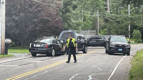Head-on crash in Dartmouth kills 1, seriously injures 2 others – NBC Boston