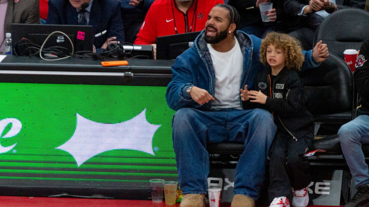 Drake does his Adonis’ hair in Instagram post – NBC Boston