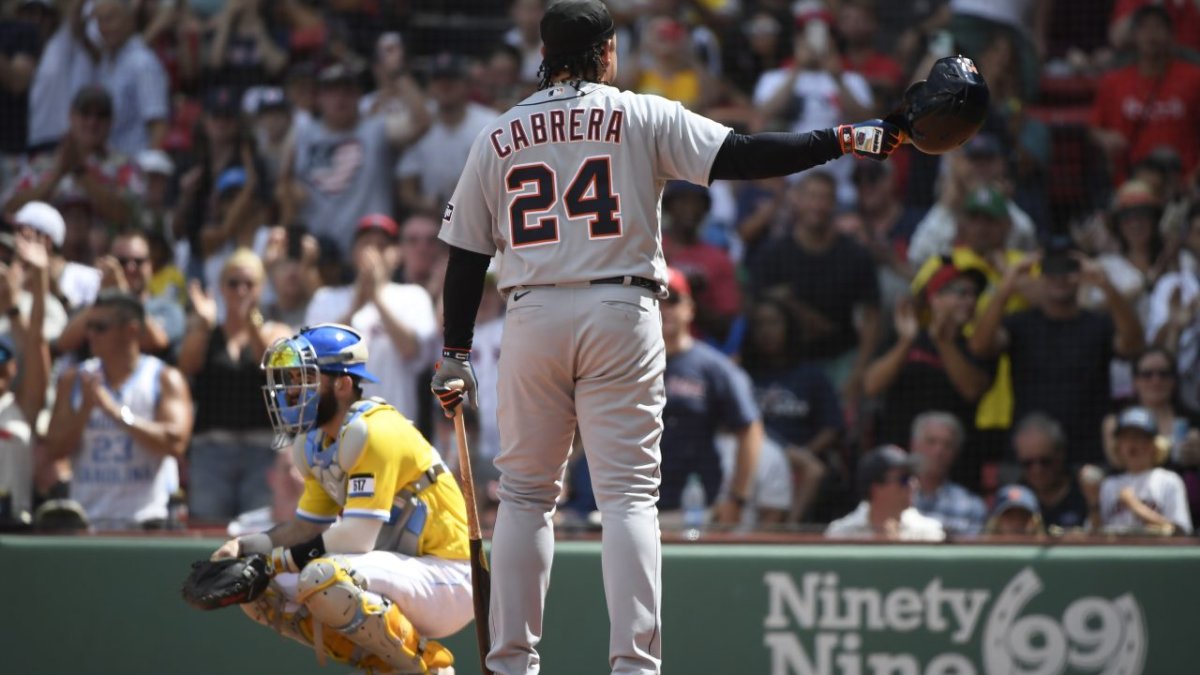 Miguel Cabrera thanks Red Sox fans for ‘awesome’ ovation at Fenway Park ...