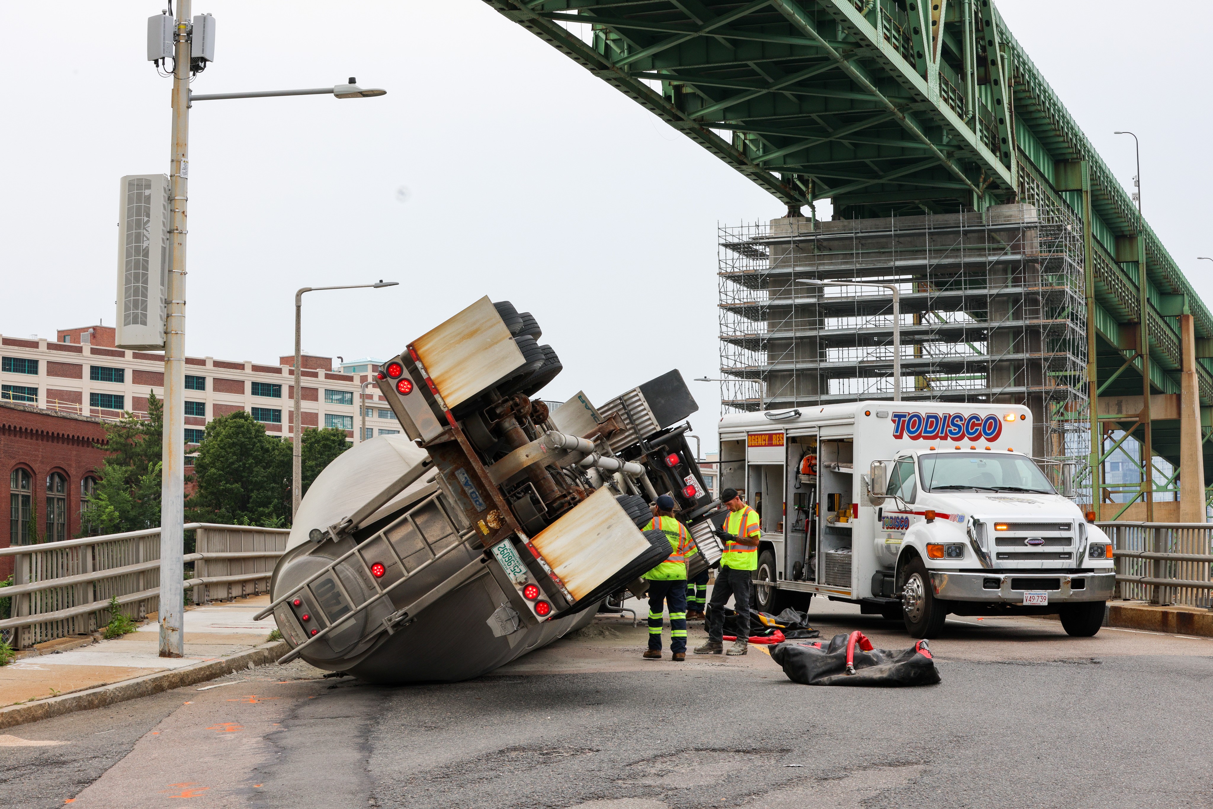 Boston crash: Charlestown truck rolls over – NBC Boston