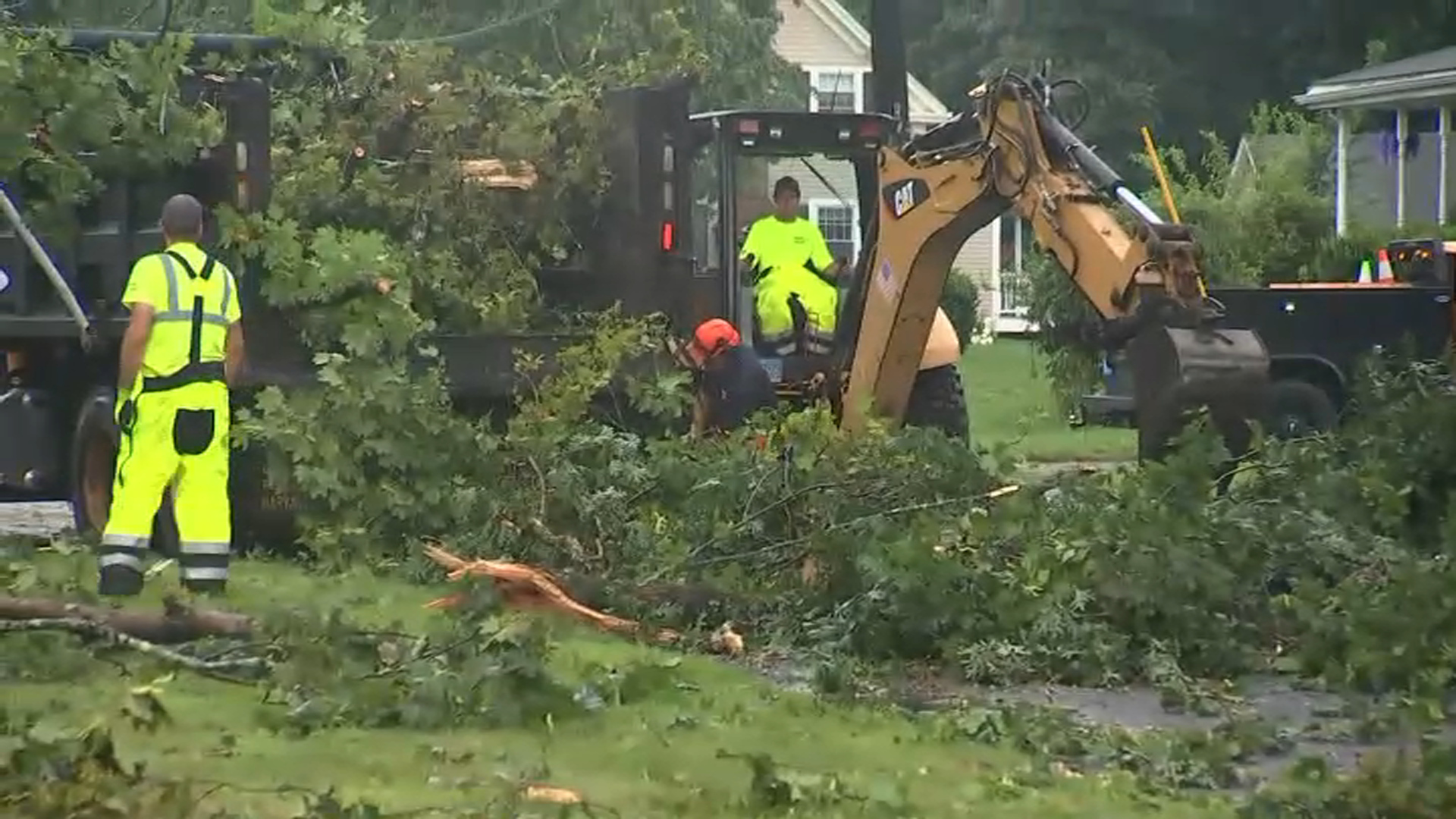 Boston, MA; RI flooding, tree damage photos – NBC Boston