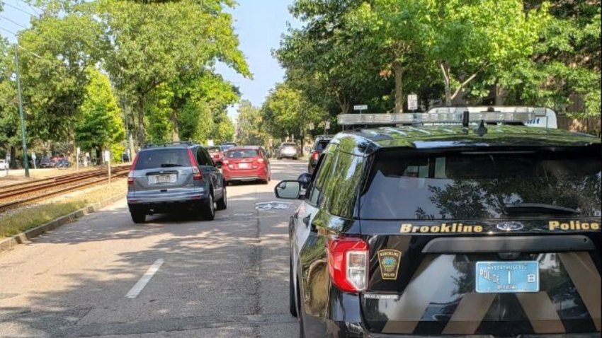 Brookline, Mass. police investigate report of man with a gun – NBC Boston