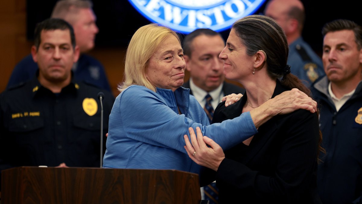 ‘Robert Card is dead’: Maine Gov. announces manhunt for suspect in mass ...