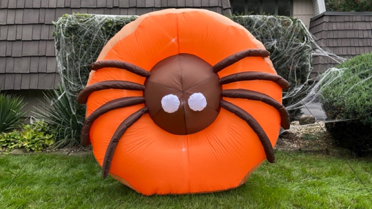 Dunkin’s new inflatable Halloween donut goes on sale. Here’s where to ...