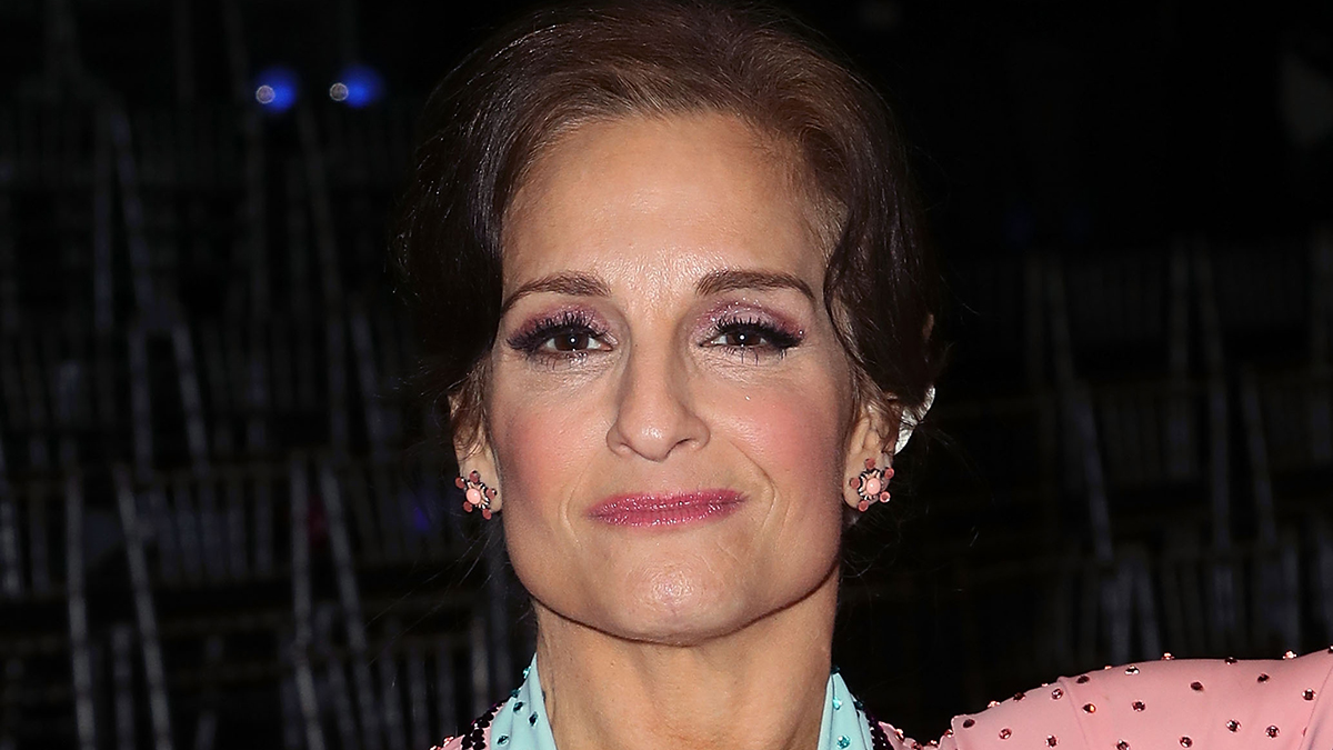 Mary Lou Retton makes first public comment since hospitalization for ...