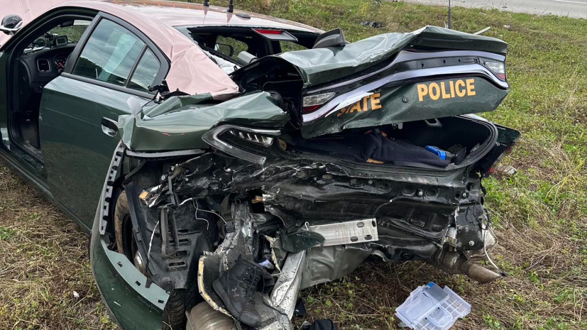 NH state trooper injured, cruiser totaled in crash on I-93 – NBC Boston