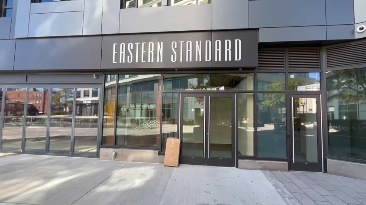 Eastern Standard restaurant makes a comeback in Fenway – NBC Boston