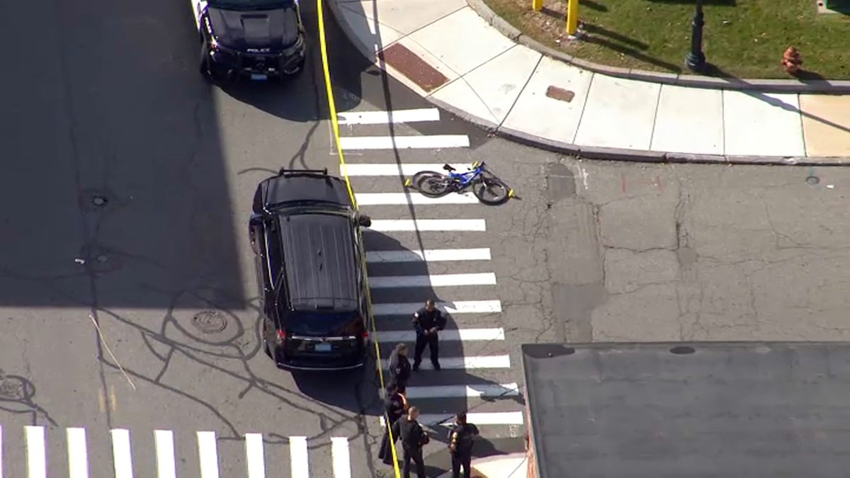 Lowell, MA bicycle-truck crash Monday – NBC Boston