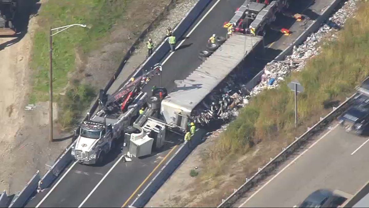 Mass. Pike truck crash: Trash spill closes I-90 to I-495 ramp in ...