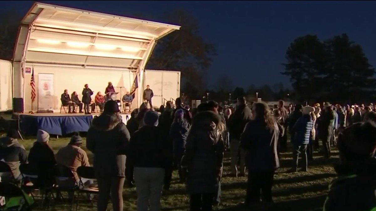 Vigil held to honor security guard killed in hospital shooting – NBC Boston