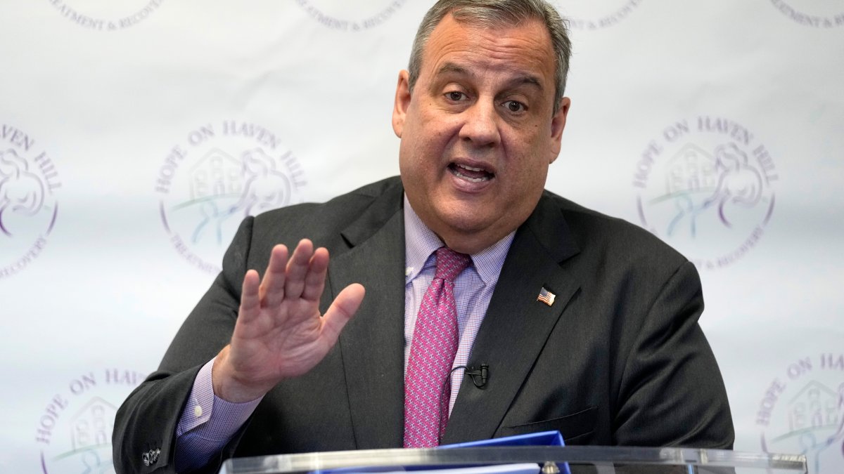 Chris Christie outlines his national drug crisis plan during visit to ...