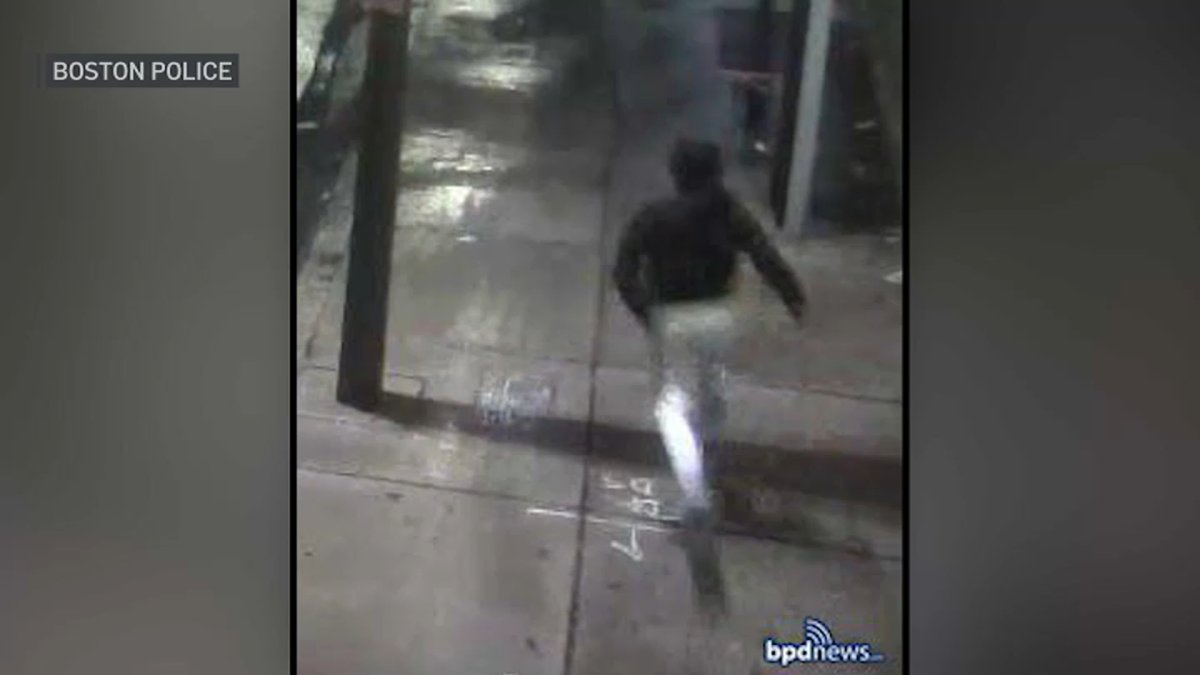 Usps Mail Carrier Robbed At Gunpoint In Dorchester Boston Police Say