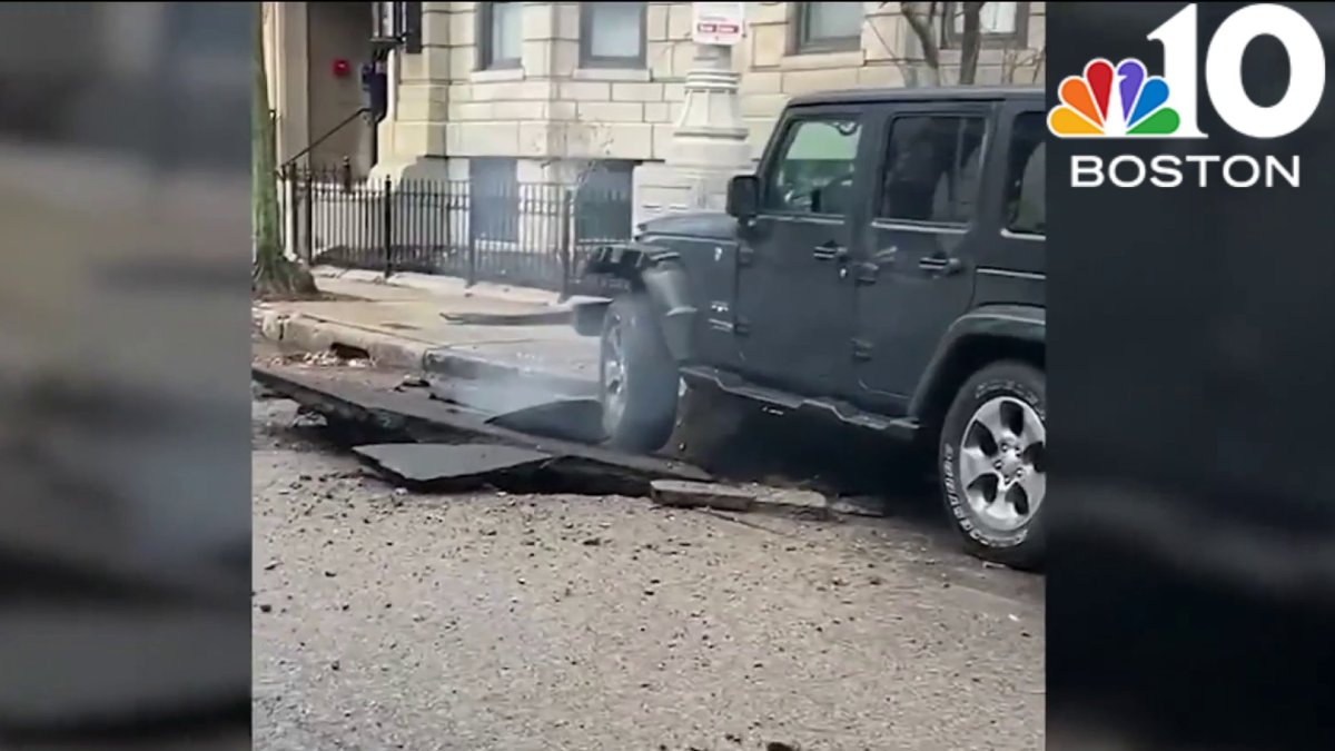 Manhole fire causes explosion near Northeastern University – NBC Boston