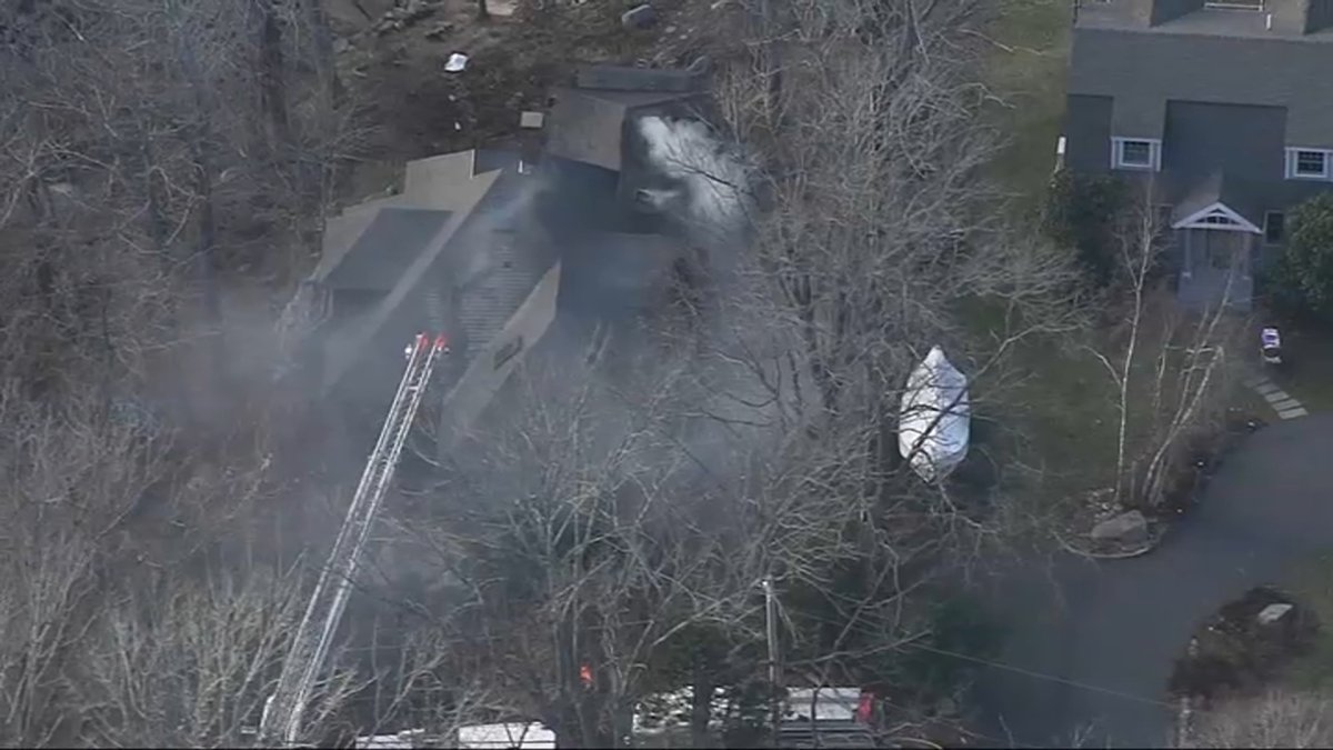 Gloucester MA firefighters battle Holly Street blaze – NBC Boston