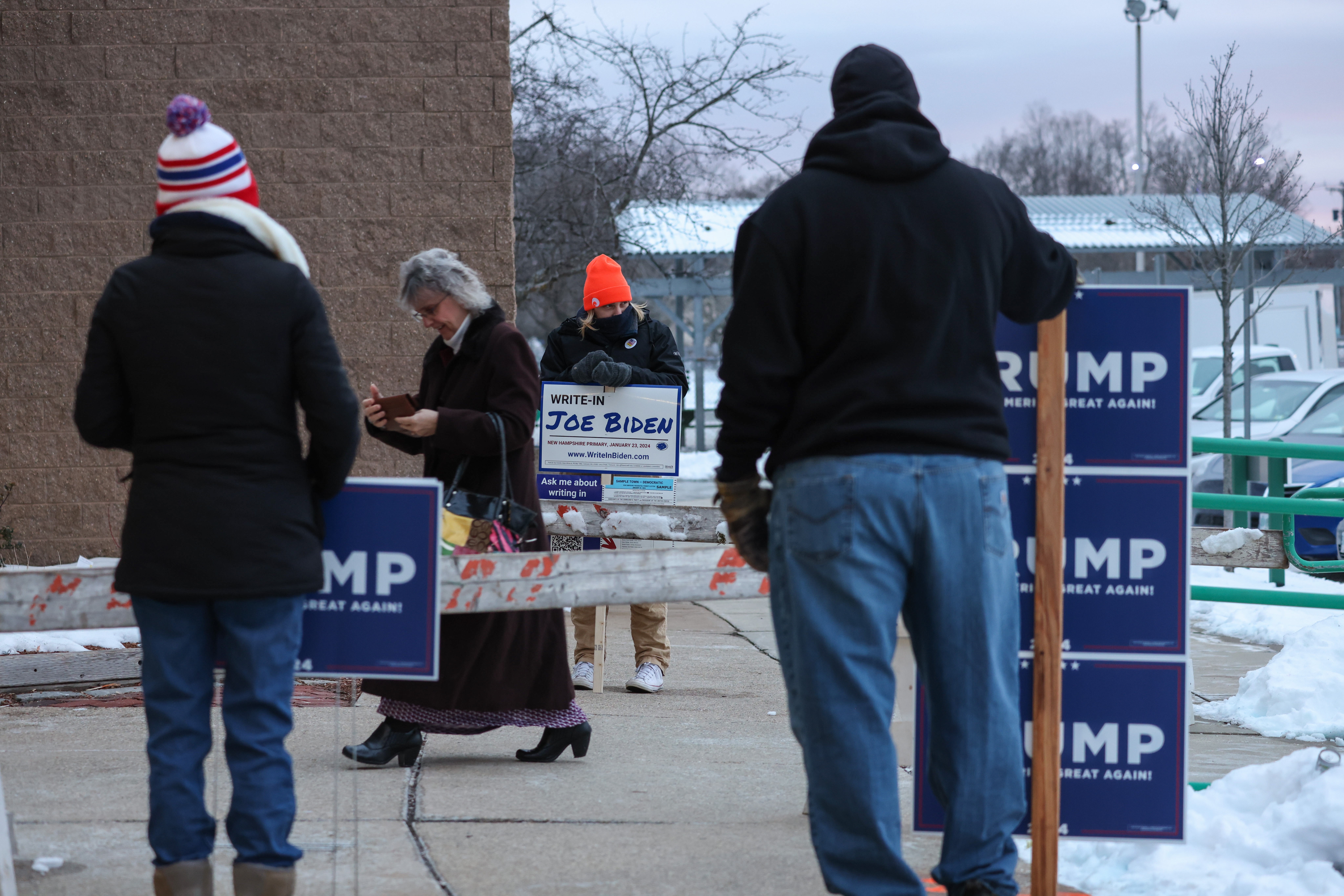 PHOTOS: Voting in NH for 2024 presidential primary – NBC Boston