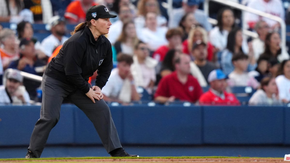 Jen Pawol becomes first woman to umpire spring training since 2007 – NBC Boston