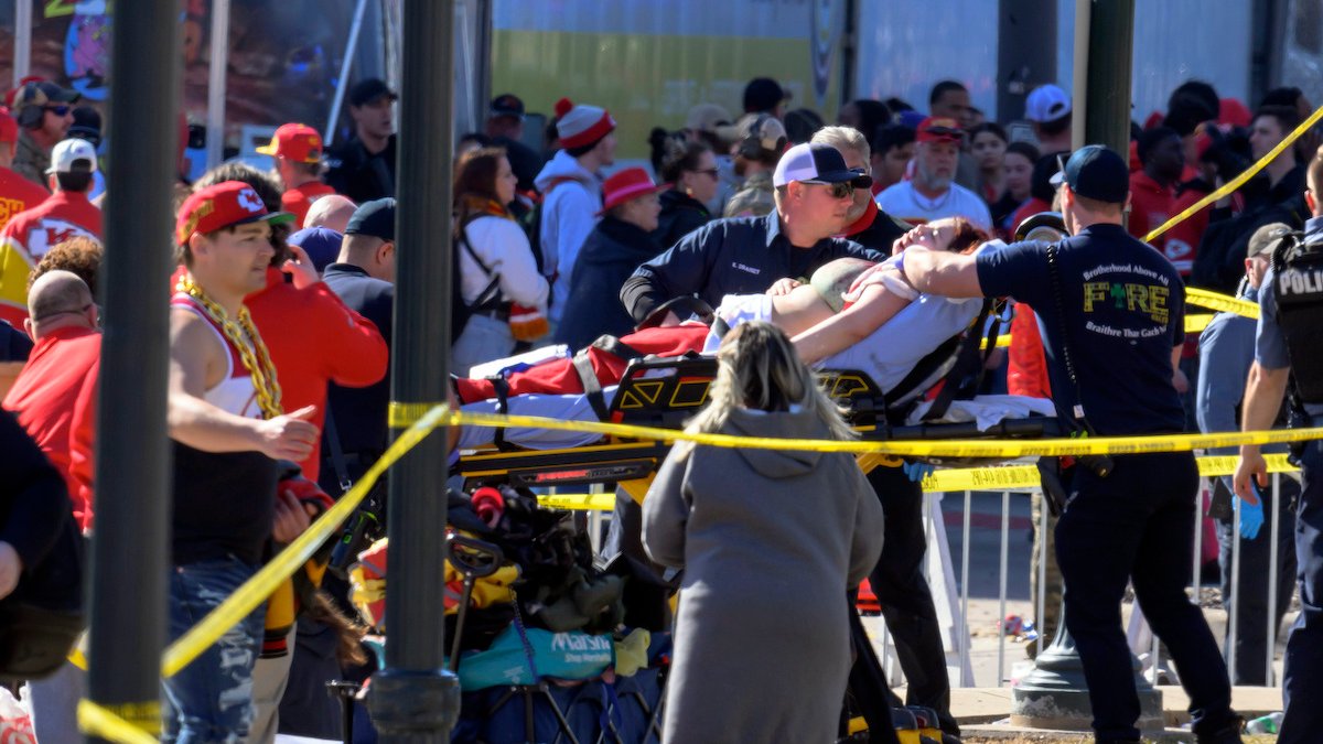 Kansas City Radio Dj Lisa Lopez Galvan Killed In Chiefs Super Bowl