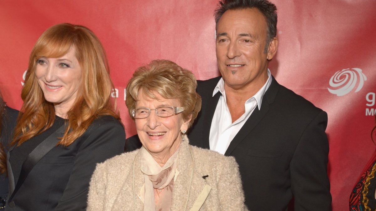 Adele Springsteen, Bruce Springsteen’s mother, dies at 98 – NBC Boston